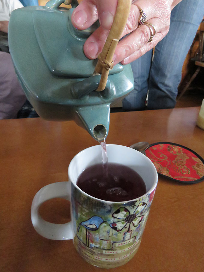 Elfie's Tea is a Refreshing (and Local) Caffeine Alternative | First We Eat